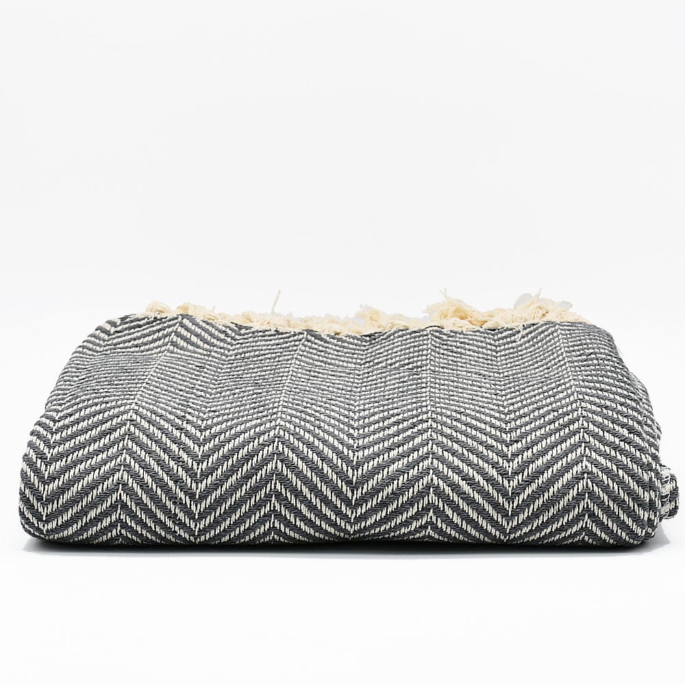 Plaid en coton Gris moyen motifs chevrons I Artisanat du Portugal en ...
